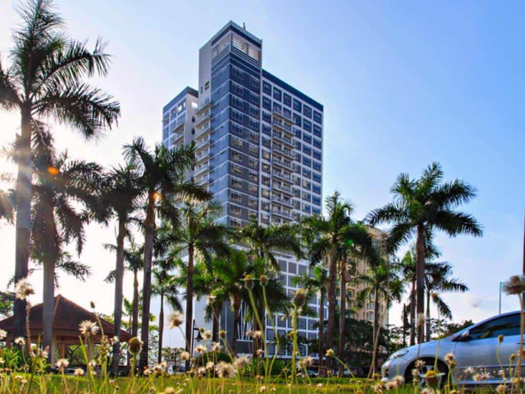 Sedona Parc by Ayala Land - Cebu Business Park, Cebu City | Lionunion