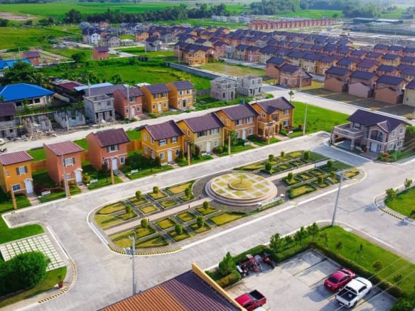 The District - North Point - Real Estate Philippines