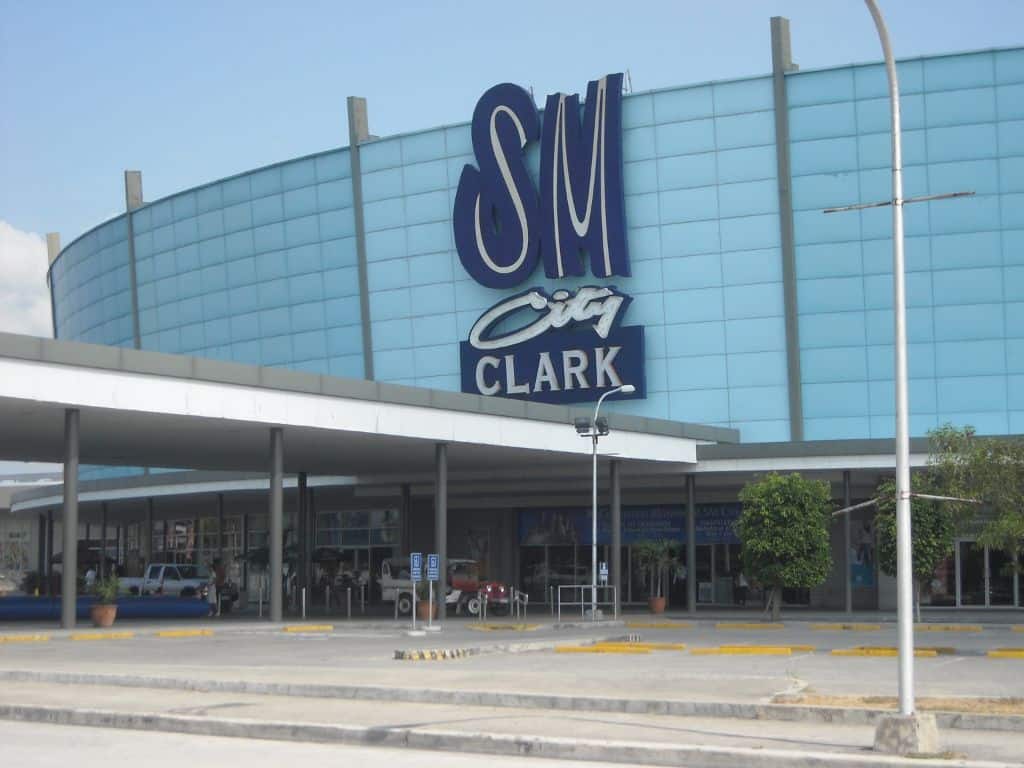 SM City Clark - Angeles, Pampanga | Lionunion