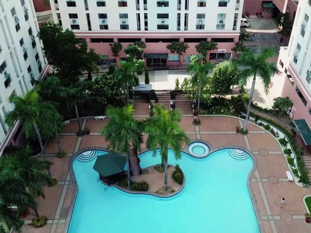 California Garden Square - Highway Hills, Mandaluyong | Lionunion