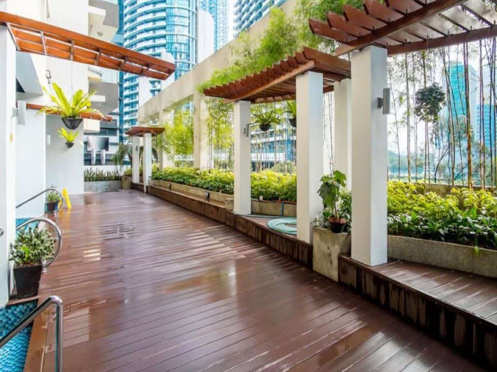 Seibu Tower by GFL Metro Communities Inc. - BGC, Taguig | Lionunion