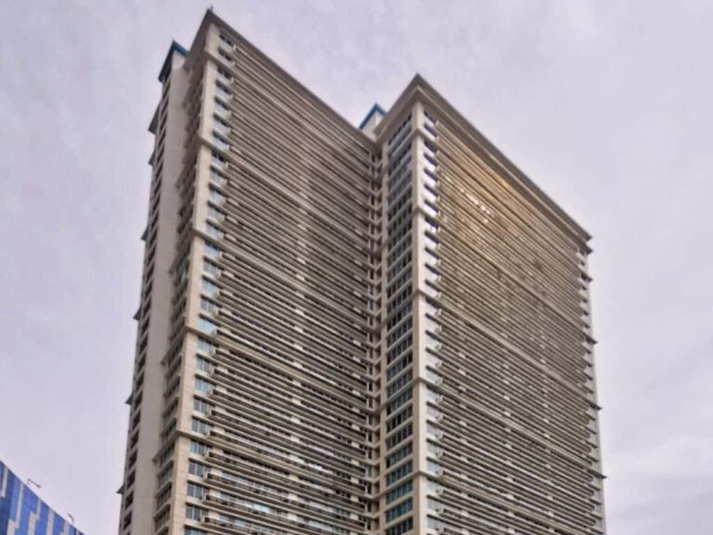 Fifth Avenue Place 3 Bedroom for rent - BGC, Taguig | Lionunion