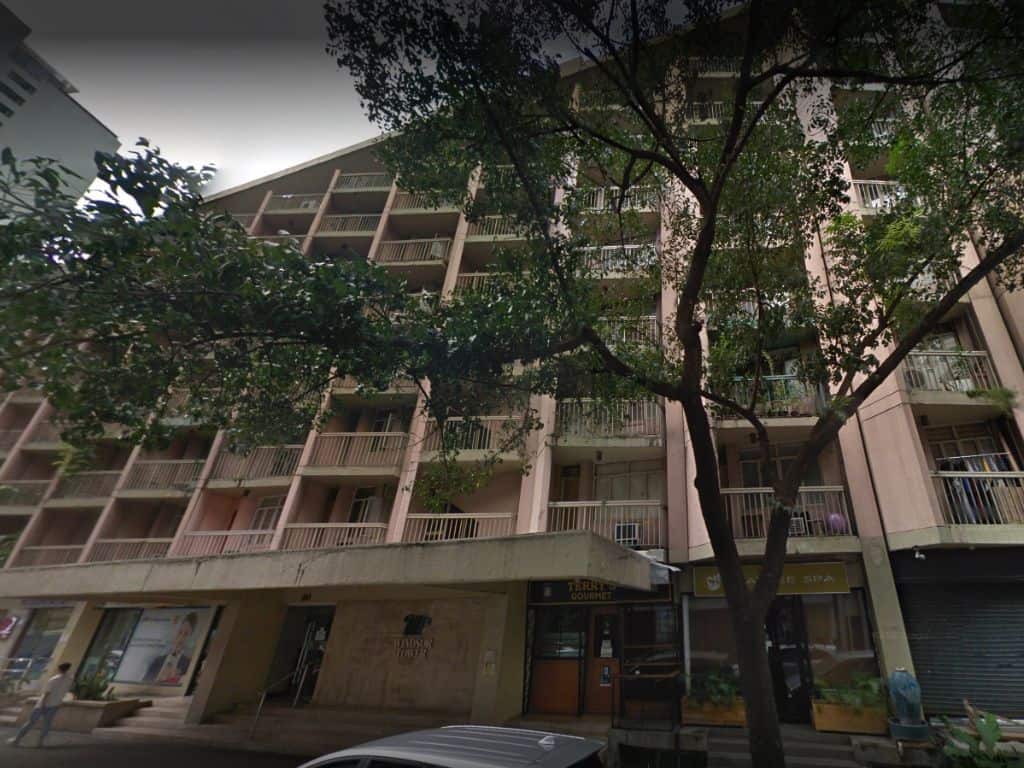 Windsor Tower By Cityland Development Corporation Legaspi Village