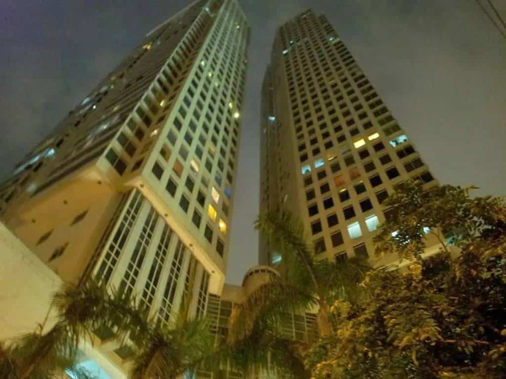 The Salcedo Park Twin Towers 4 Bedroom for rent - Salcedo Village ...