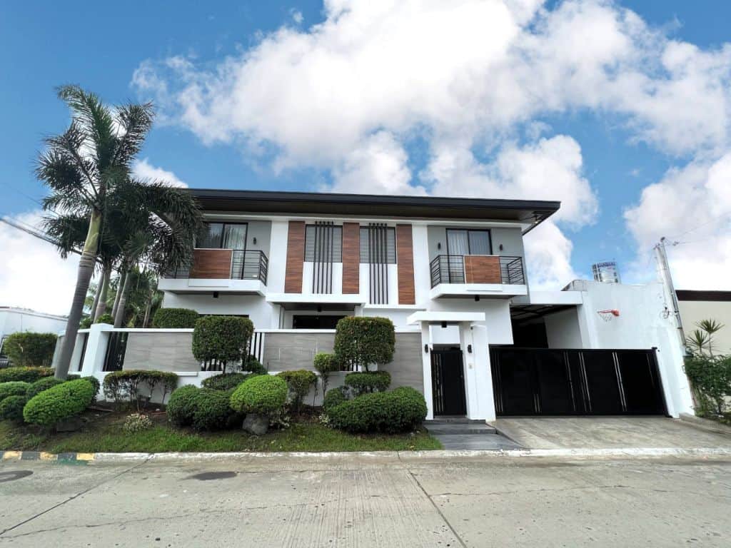 BF Homes Paranaque by Banco Filipino - Sucat, Parañaque | Lionunion