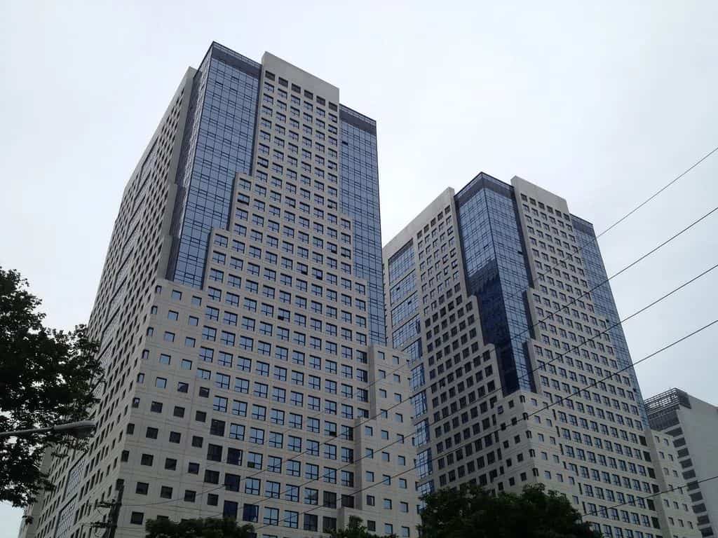 Tektite Towers by Philippine Realty and Holdings, Inc. - Ortigas, Pasig ...