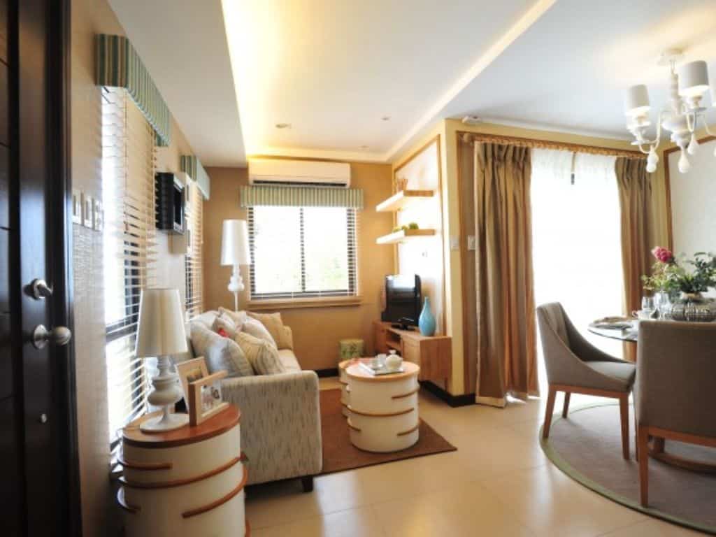 Woodsville Residences by Robinsons Land - Merville, Parañaque | Lionunion