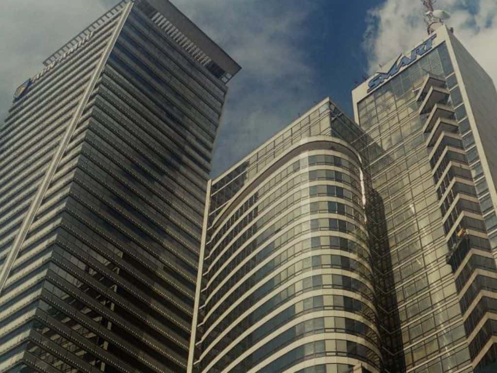 Smart Tower - Ayala Avenue, Makati | Lionunion