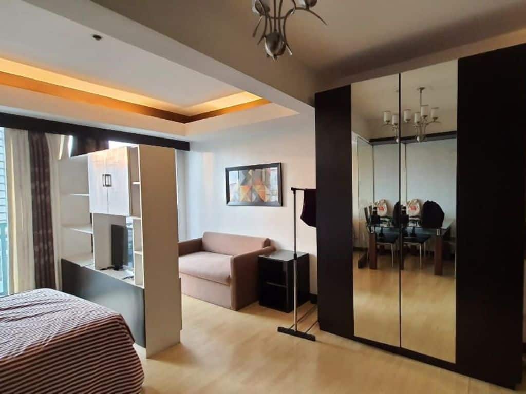 Soho Central Private Residences by Century Properties - Highway Hills ...