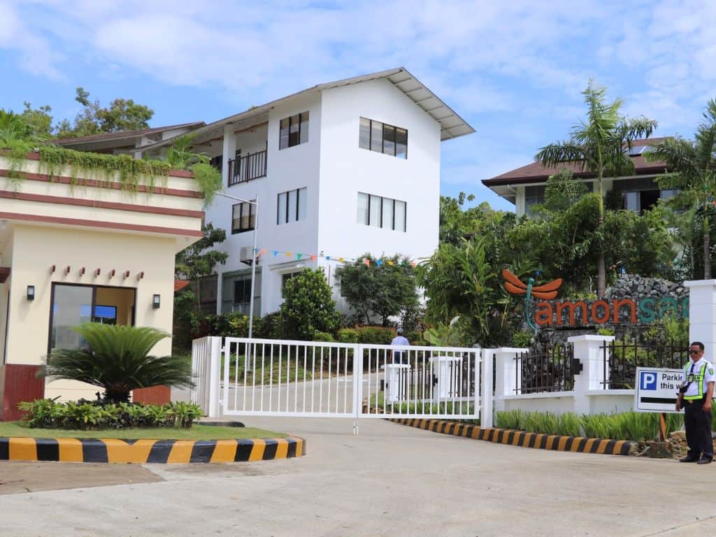 Amonsagana Retirement Village - Pondol, Balamban | Lionunion