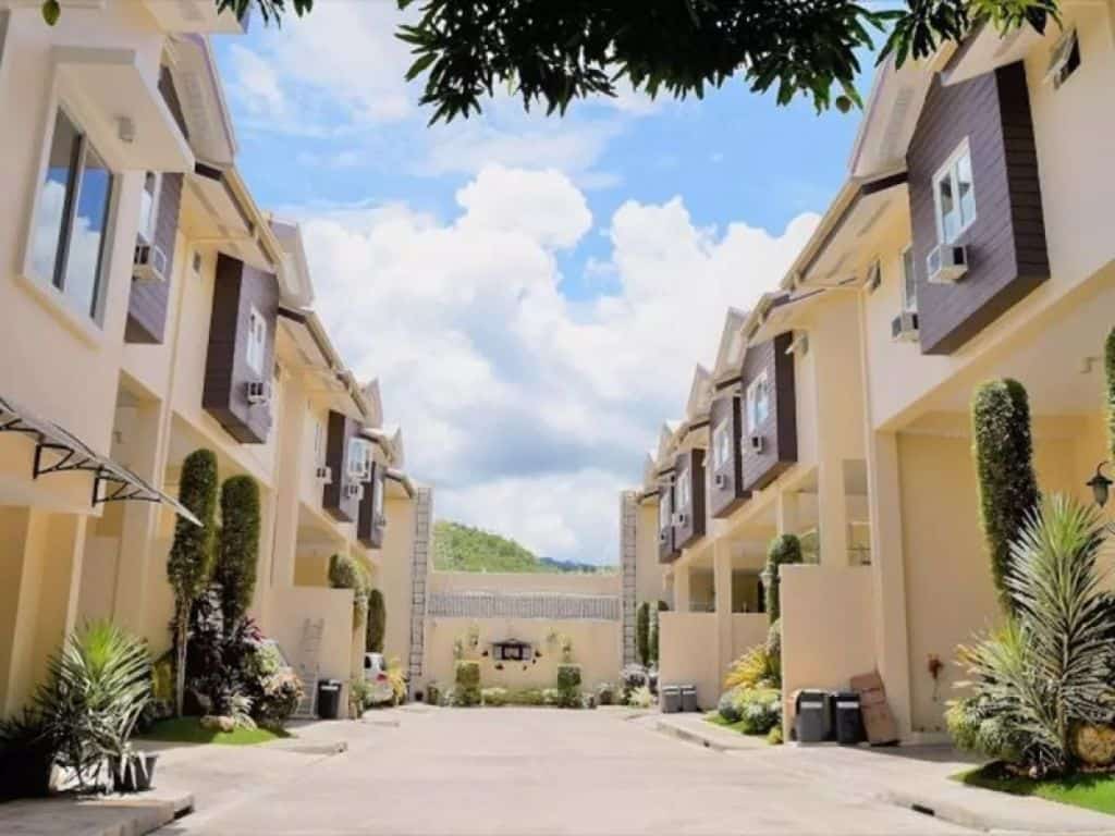 Cedar Place - Apas, Cebu City | Lionunion