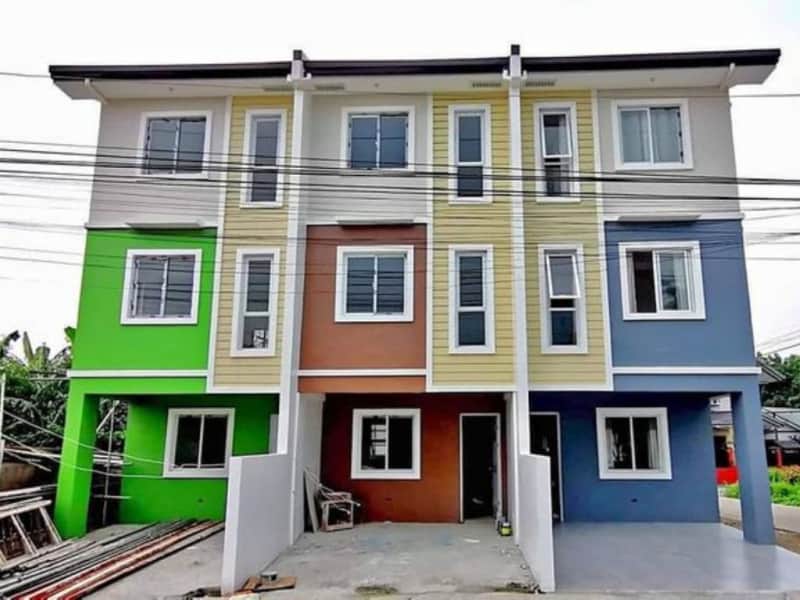 The Istana Tanza by Charles Builders Incorporated - Biga, Tanza | Lionunion
