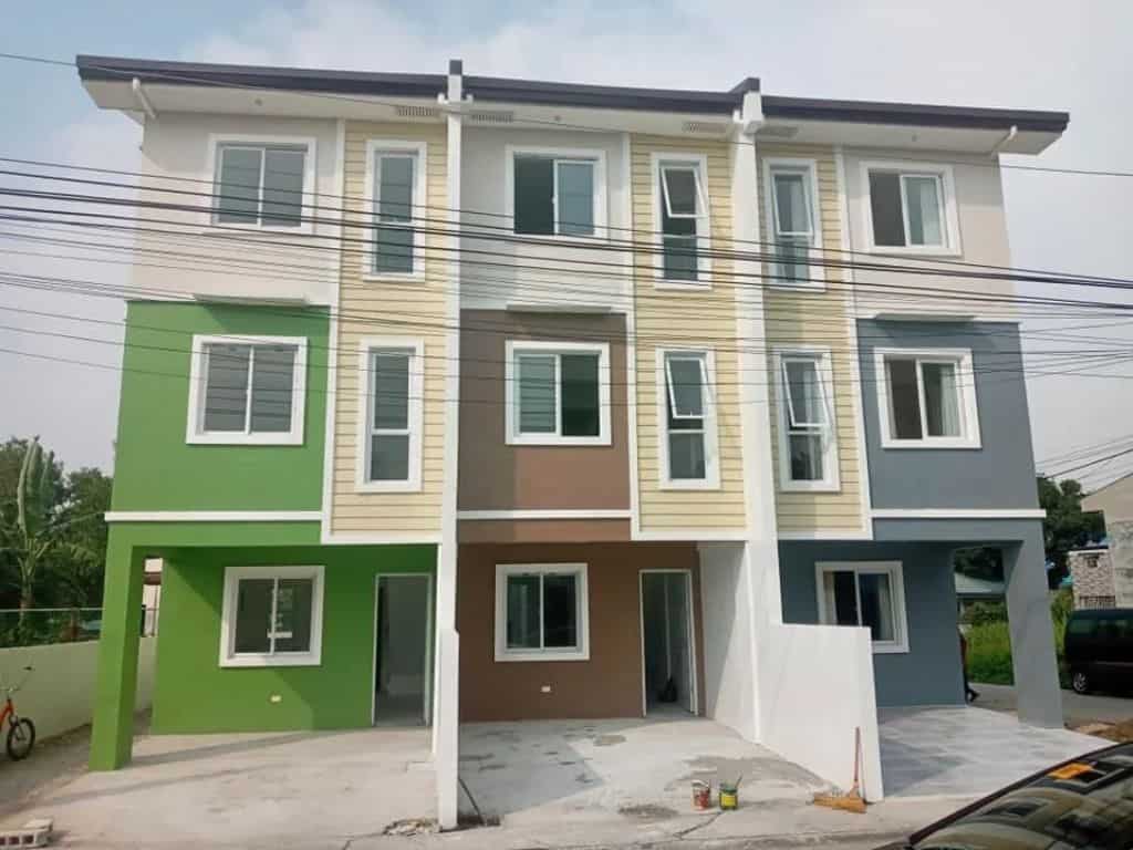 Treelane by Charles Builders Incorporated - Bayan Luma, Imus | Lionunion